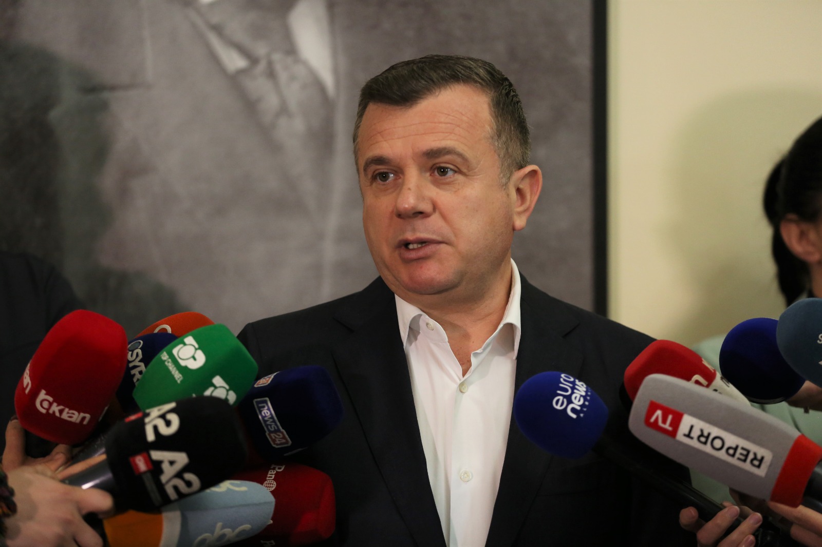 Pagesat ruse të Monika Kryemadhit, Taulant Balla: U prek siguria ...